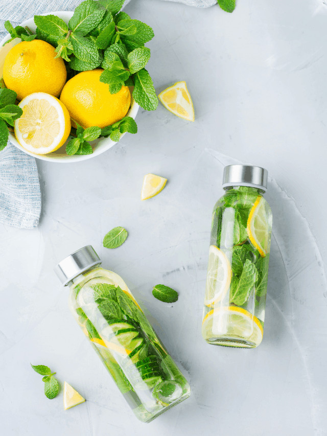 6 Natural & Nutritious Ways To Flavor Water